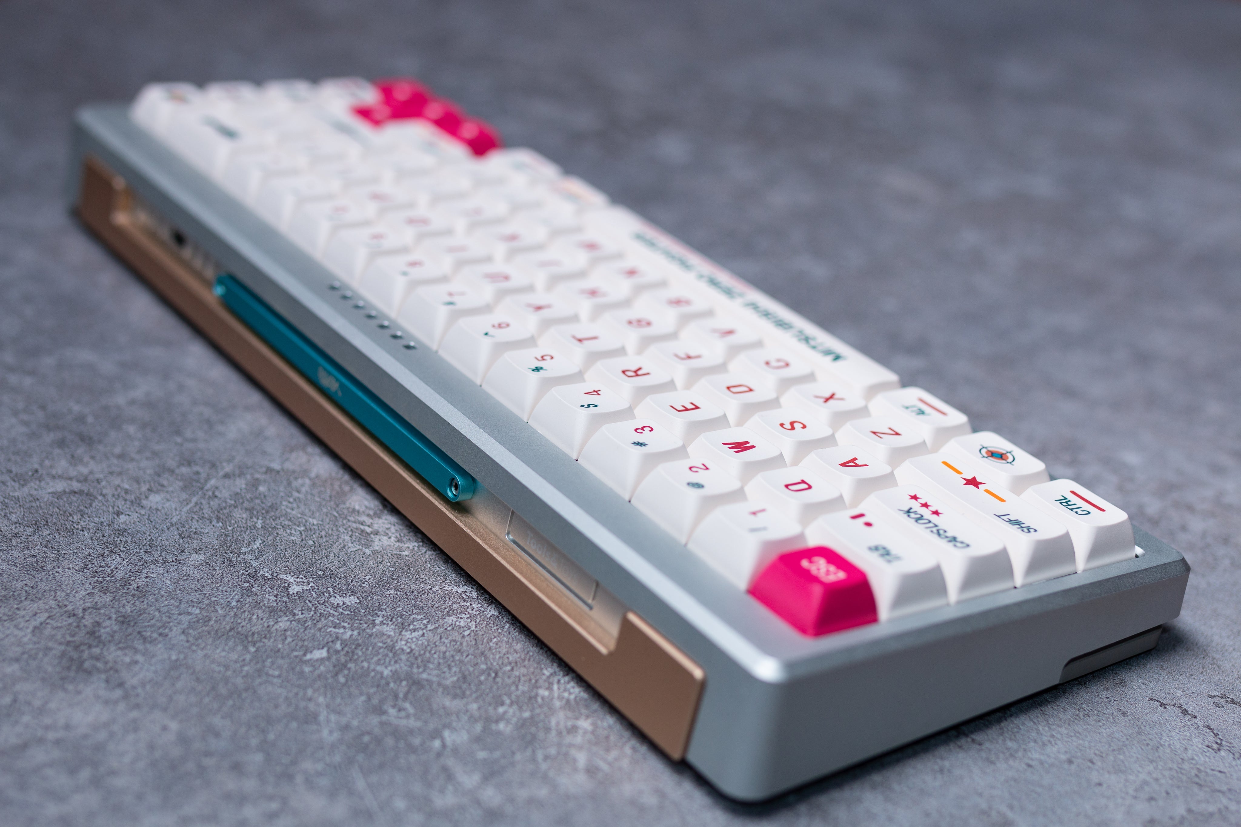 Retro Mitsubishi Zero Fighter Keycaps For Mechanical Keyboards